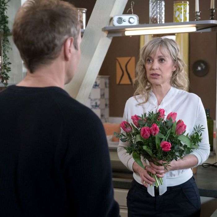 "Rote Rosen" News - Vorschau und Darsteller der aktuellen Staffel | news.de