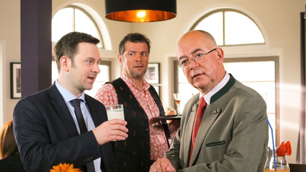 "Die Rosenheim-Cops" verpasst?: Wann und wo man die Wiederholung sehen ...