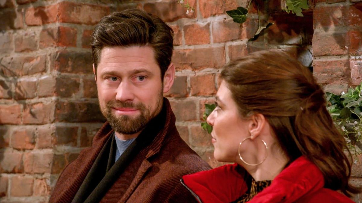 "Rote Rosen" bei ARD im Livestream und TV: Folge 3988 aus Staffel 22 ...