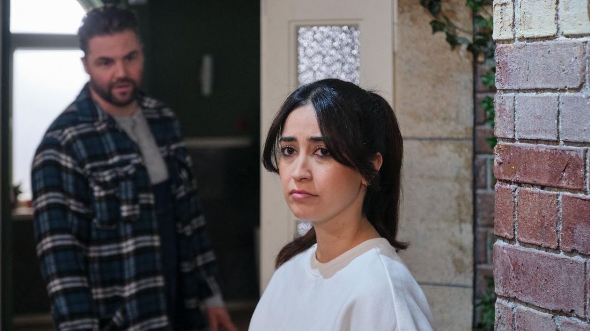 "Unter uns" am Donnerstag bei RTL verpasst?: Wiederholung von Folge 7639 online und im TV | news.de