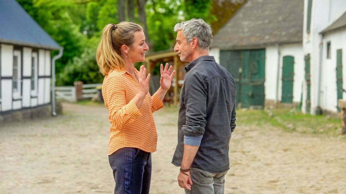 "Rote Rosen" heute im Livestream: Was passiert in Folge 4231 der ...