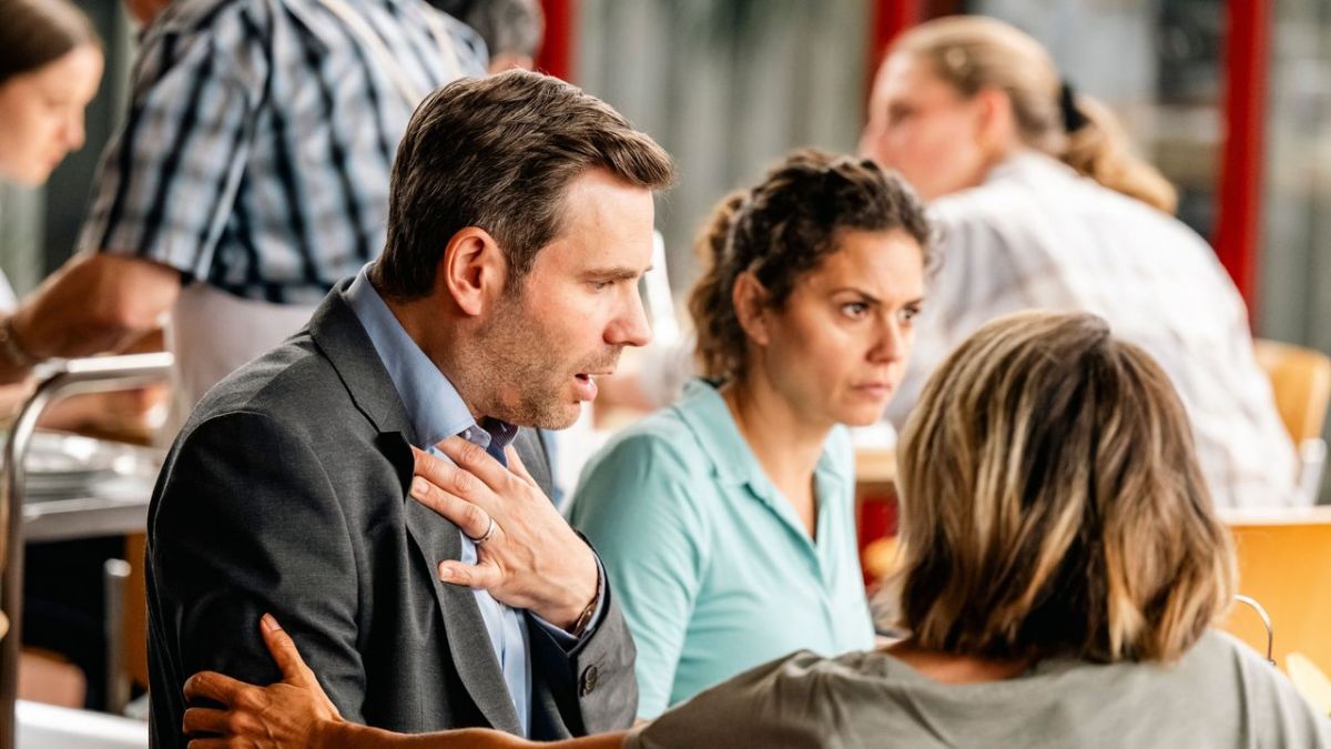 "SOKO Köln" heute im Livestream: Vorschau auf "Kantinentod" (Staffel 24 ...