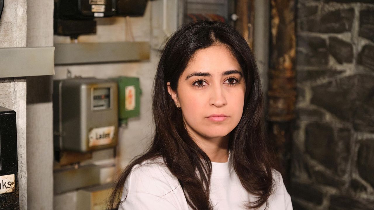 "Unter uns" am Mittwoch bei RTL verpasst?: Wiederholung von Folge 7598 online und im TV | news.de