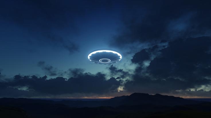 Ufo-Sichtungen in USA: Spektakuläre Ufo-Videos! Haben Soldaten HIER ... Ufo-Sichtungen in USA: Spektakuläre Ufo-Videos! Haben Soldaten HIER ...